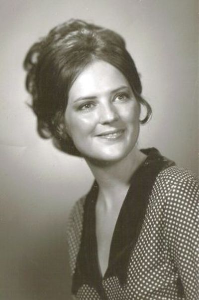 Yvette Fox Obituary | Afterall